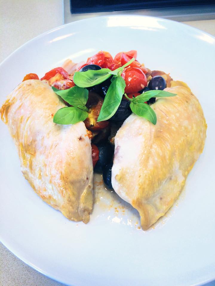 Piščančje prsi po mediteransko - Fit Tovarna